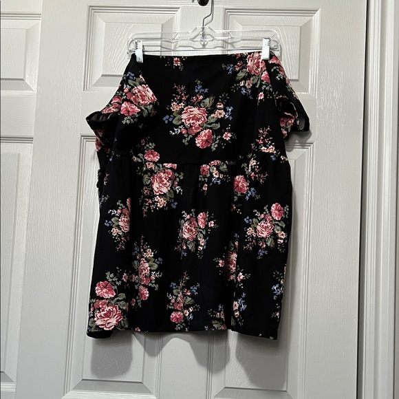 torrid | Tops | Torrid Black Floral Off Shoulder Top | Poshmark
